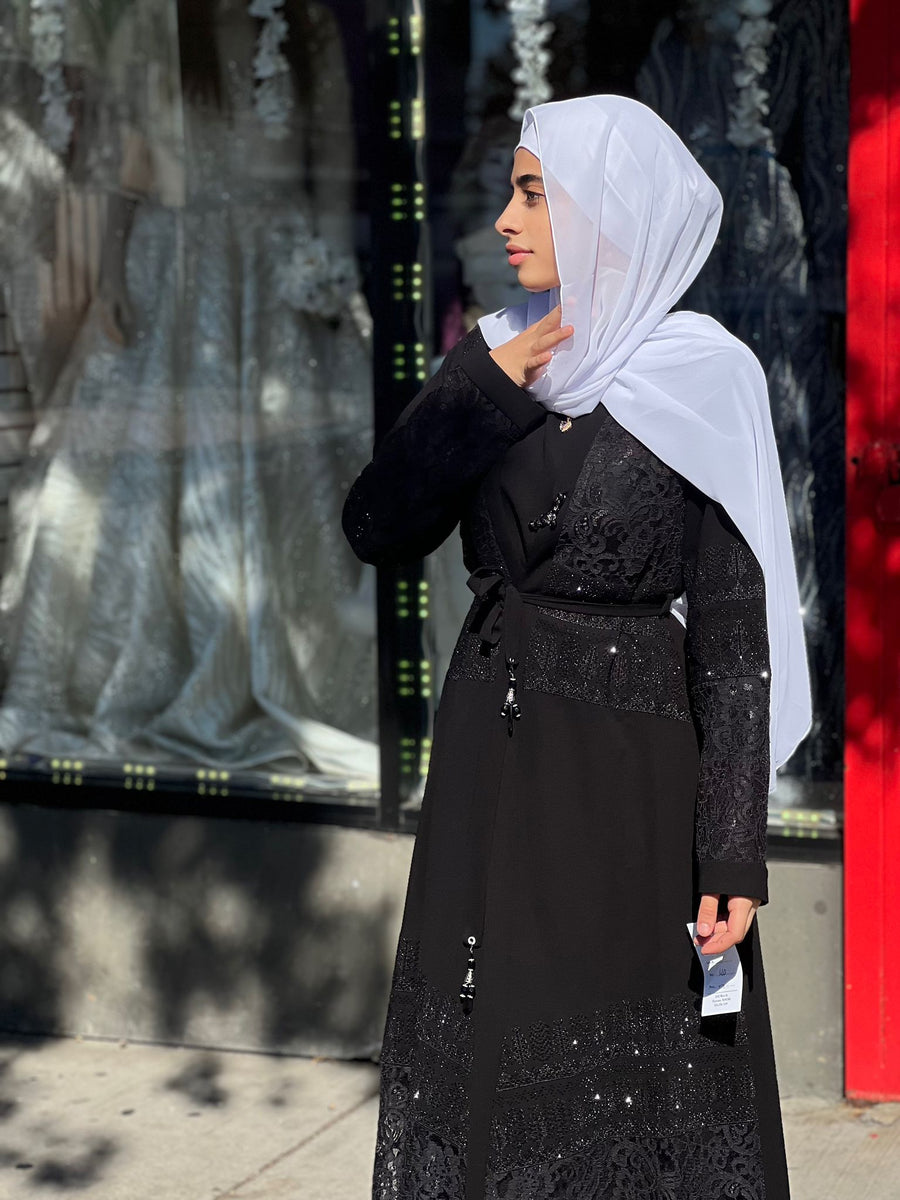 Elegant Black Embroidered Abaya with Lace Details – MayarFashion
